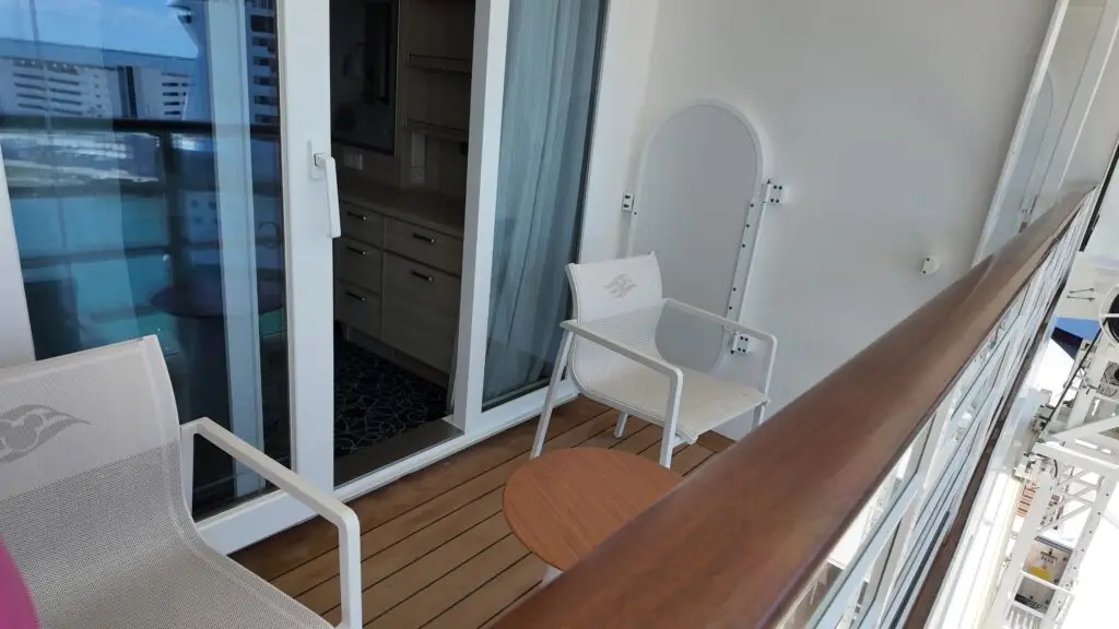 Disney Treasure Verandah Stateroom Tour: Everything You Get With a ...